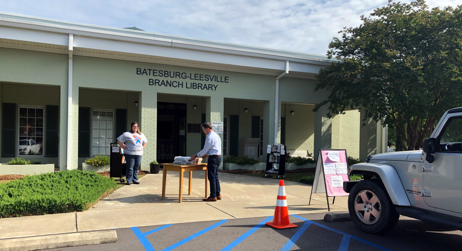 Curbside Pickup at Your Library | Lexington County Library